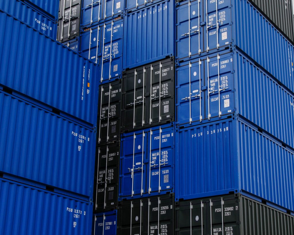QuickGuide - Levelling Shipping Containers